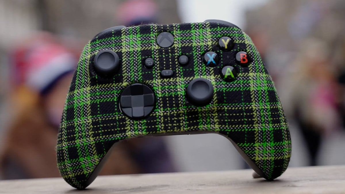 Xbox celebrates 20 years in Scotland with a new tartan controller - Gamepur